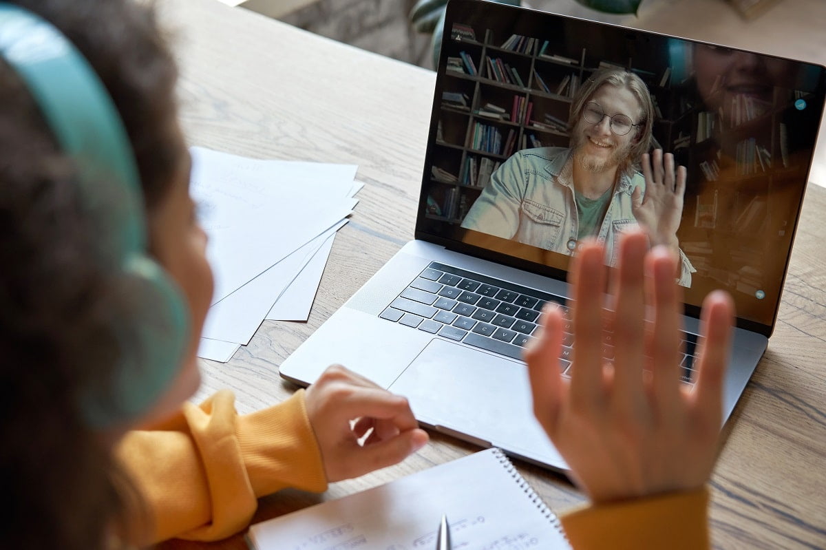 Les principaux avantages de la communication sur Internet dans le monde ...