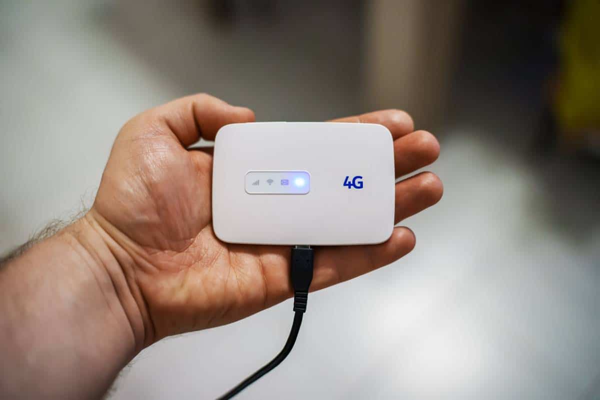 Comment fonctionne un routeur 4G ? - Numereeks